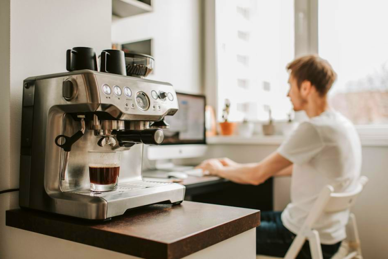 Top 5 Best Instant Coffee Machine 2026 - Pixelfy blog